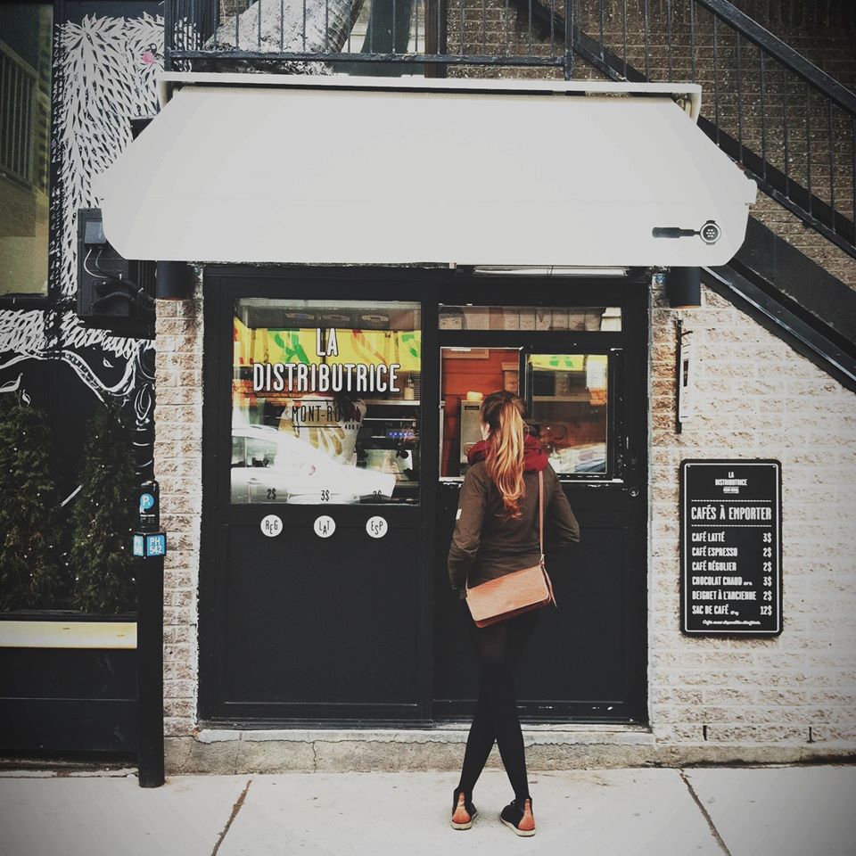 La Distributrice