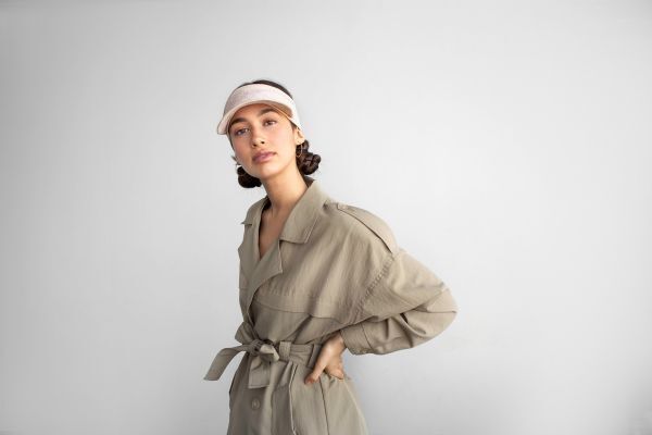 Entrevue avec Camille Côté, designer de chapeaux - Baron Mag