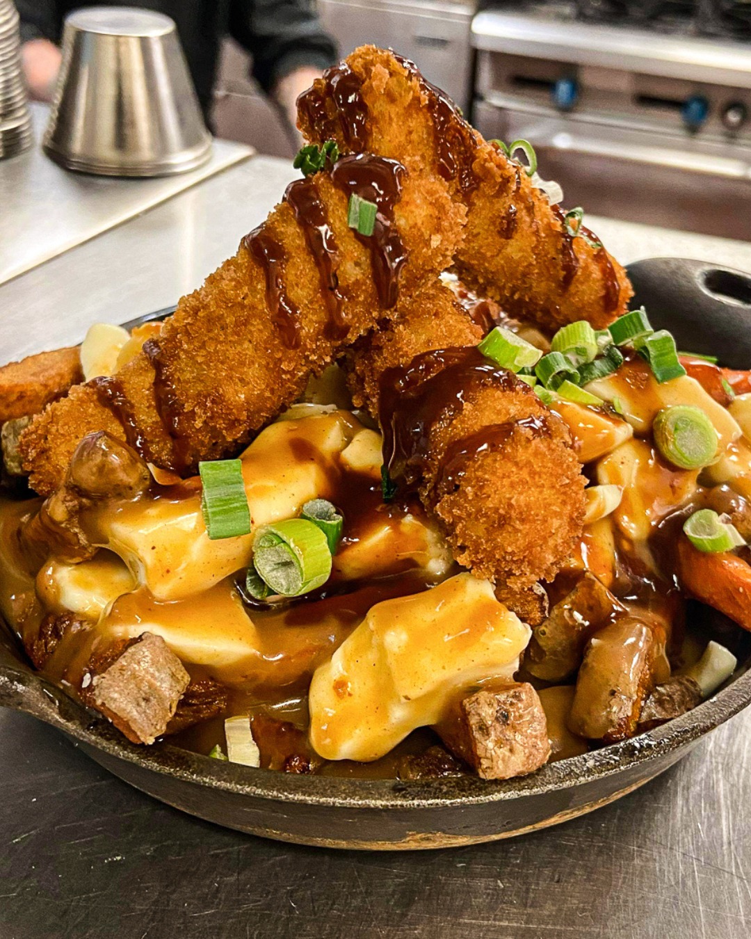 C'est la Poutine Week ! Voici la liste des 105 participants et leurs ...